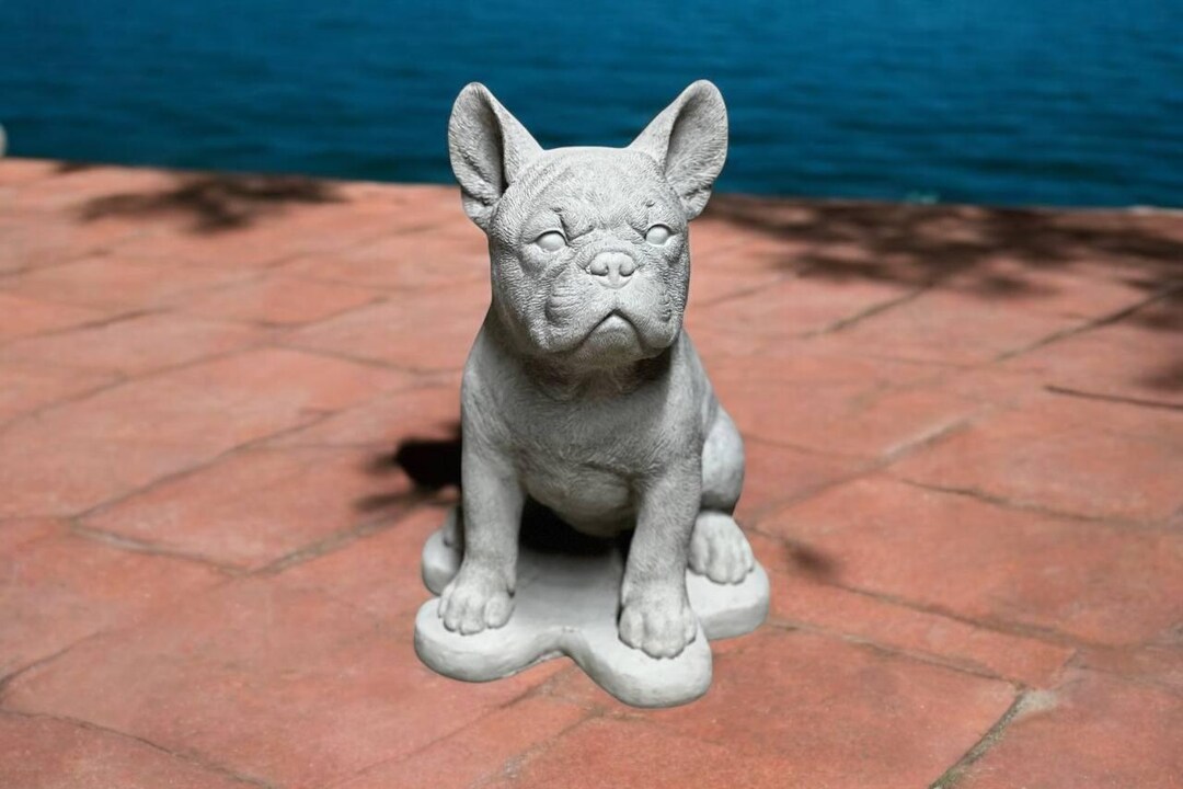Realistic Bulldog Sitting on Base Memorial Stone Statue Pet Grave ...