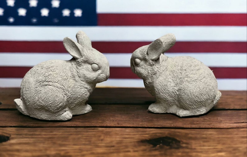 Two Rabbits Figure Concrete Pair of Rabbits Figurine Couple Bunnies ...