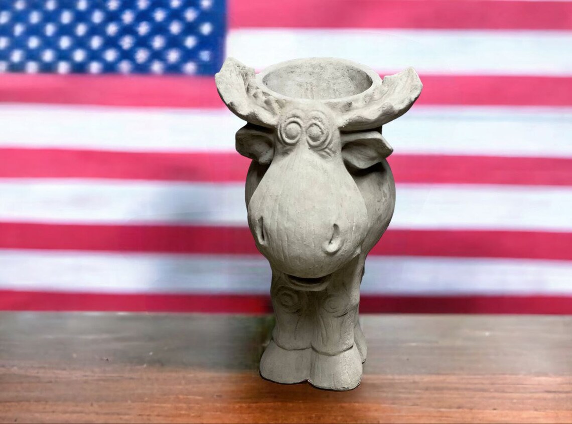 Standing Large Moose Planter Concrete Moose Flowers Pot Figurine ...