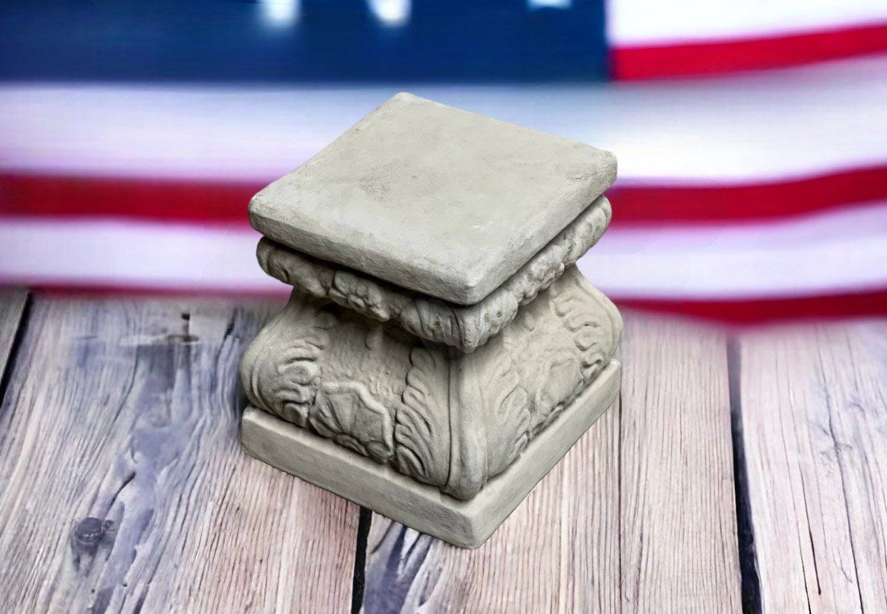 Short Square Rock Concrete Pedestal Sculpture Outdoor Pedestal Figure ...