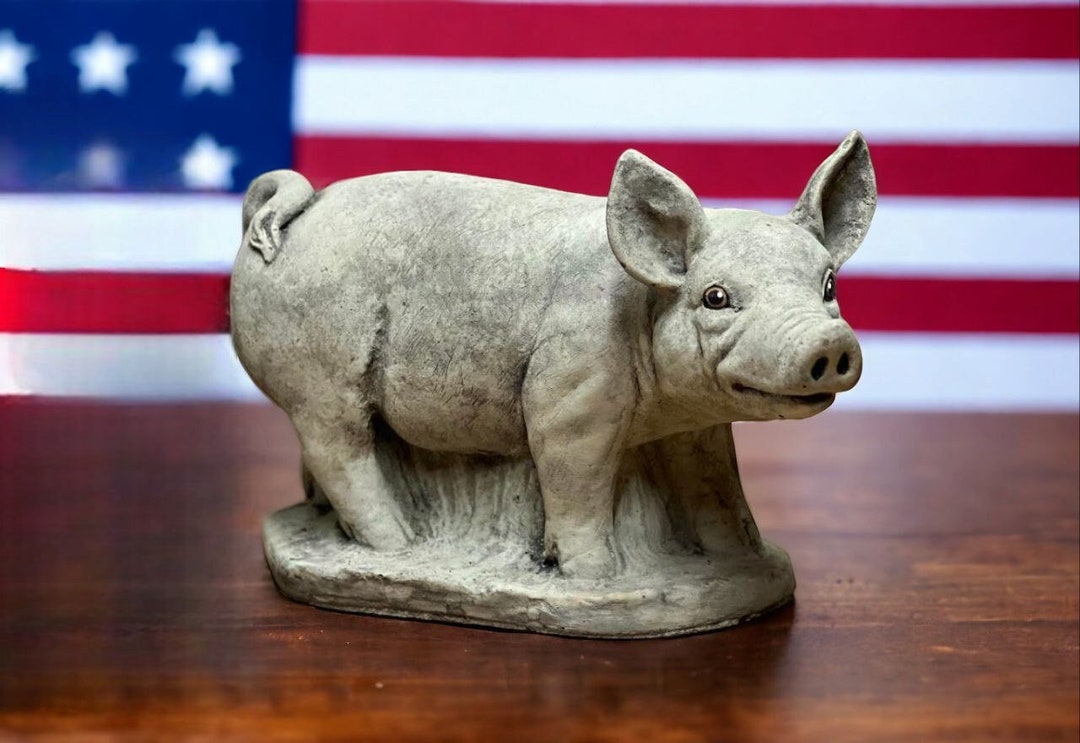 Pig on Base Porch Figure Concrete Small Pig Statue Farm House Yard ...