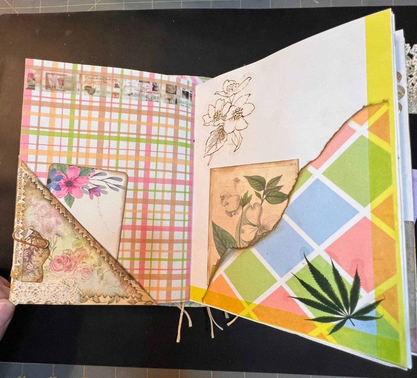 Pink Wallpaper Junk Journal - Etsy