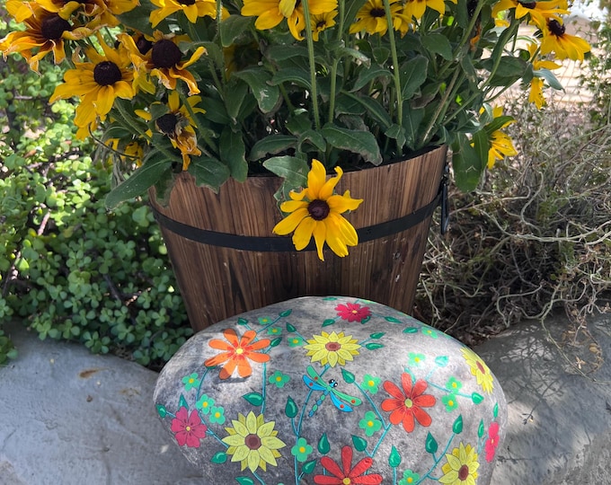 Welcome Stone, Painted Garden Rock. Perfect for Porch Decor. Sunflower ...