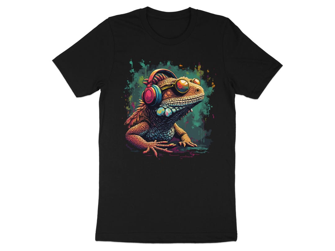 Cool Lizard T-shirt, Unique Lizard Graphic Tee, Fun and Funky Lizard ...