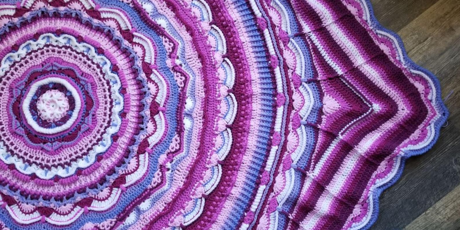 Mandala Berry Scallops, Crochet, Afghan, Throw, Mandala, Crochet Square ...