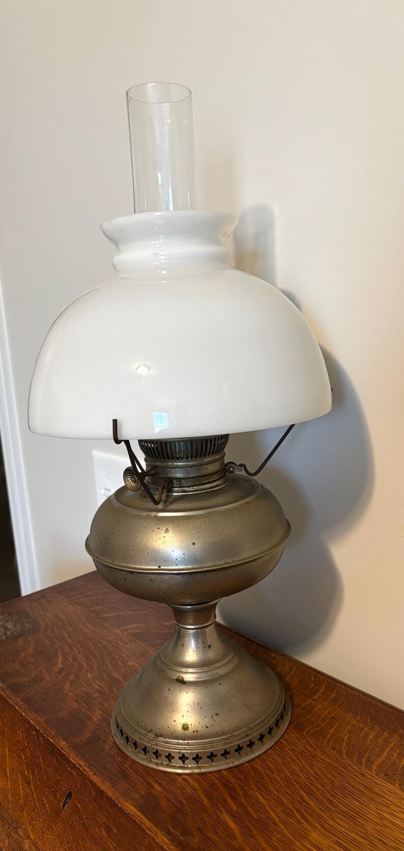 Antique Original Rayo Center Draft Kerosene Oil Lamp With Original Milk ...