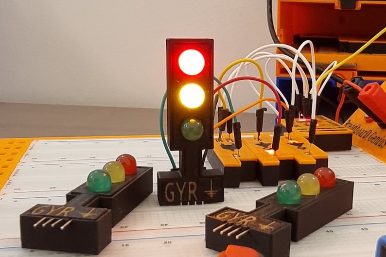 Breadboard Traffic Light - Etsy