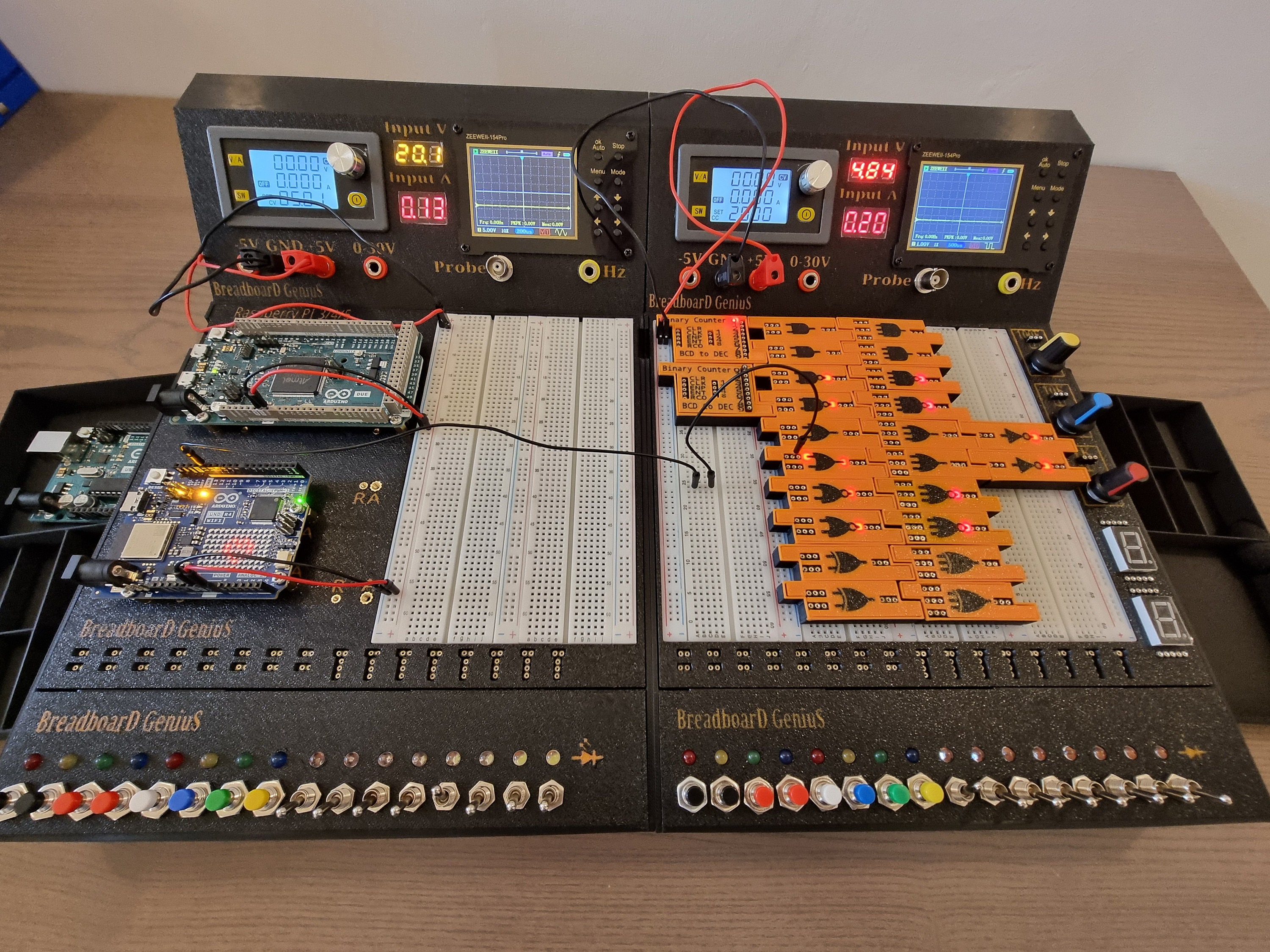 Breadboard Genius Electronics Project Lab: Oscilloscope, Signal ...