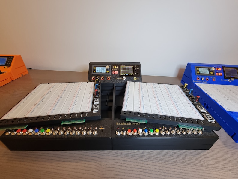 Breadboard Genius Electronics Lab - Etsy