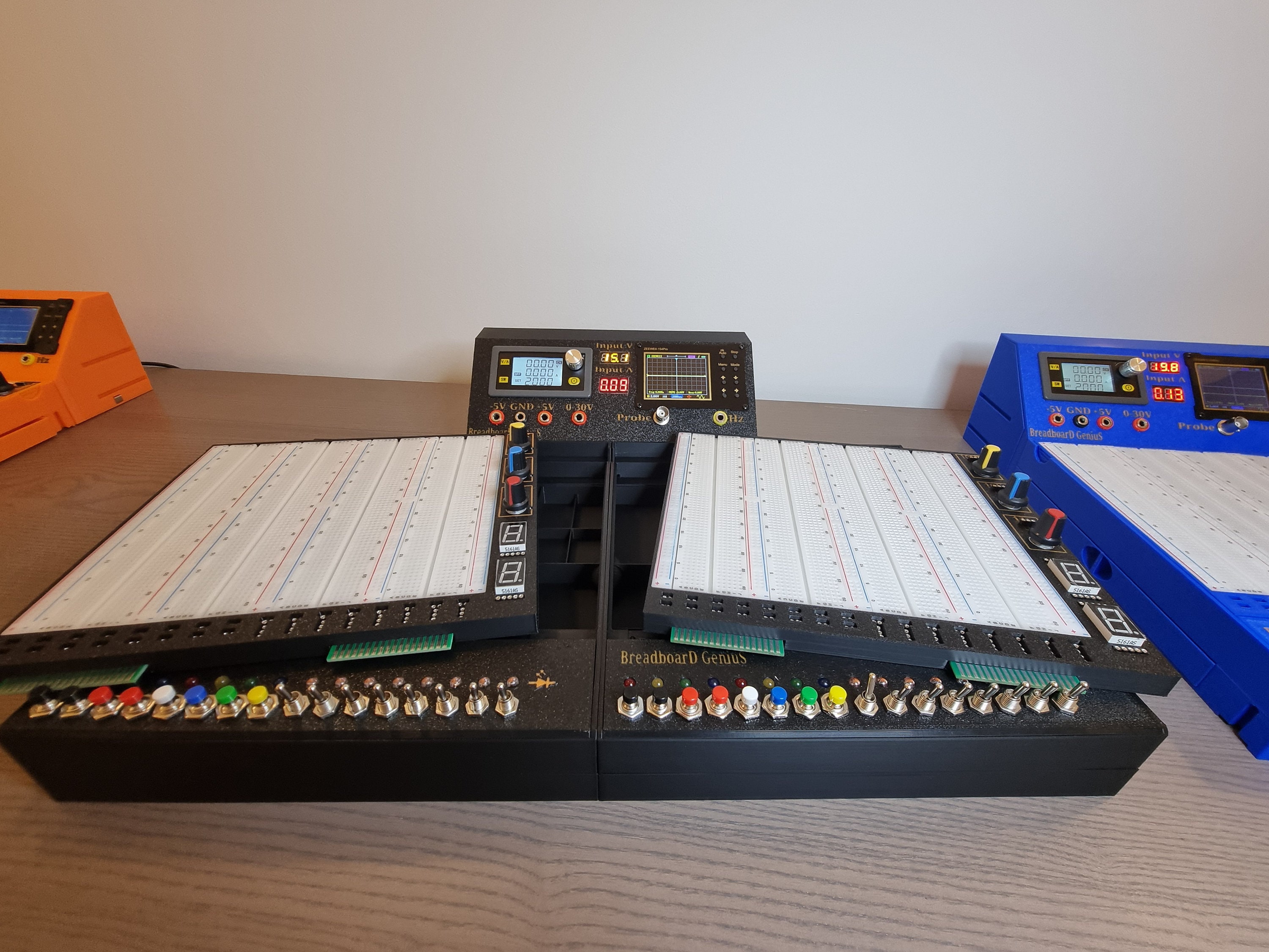 Breadboard Genius Electronics Lab - Etsy