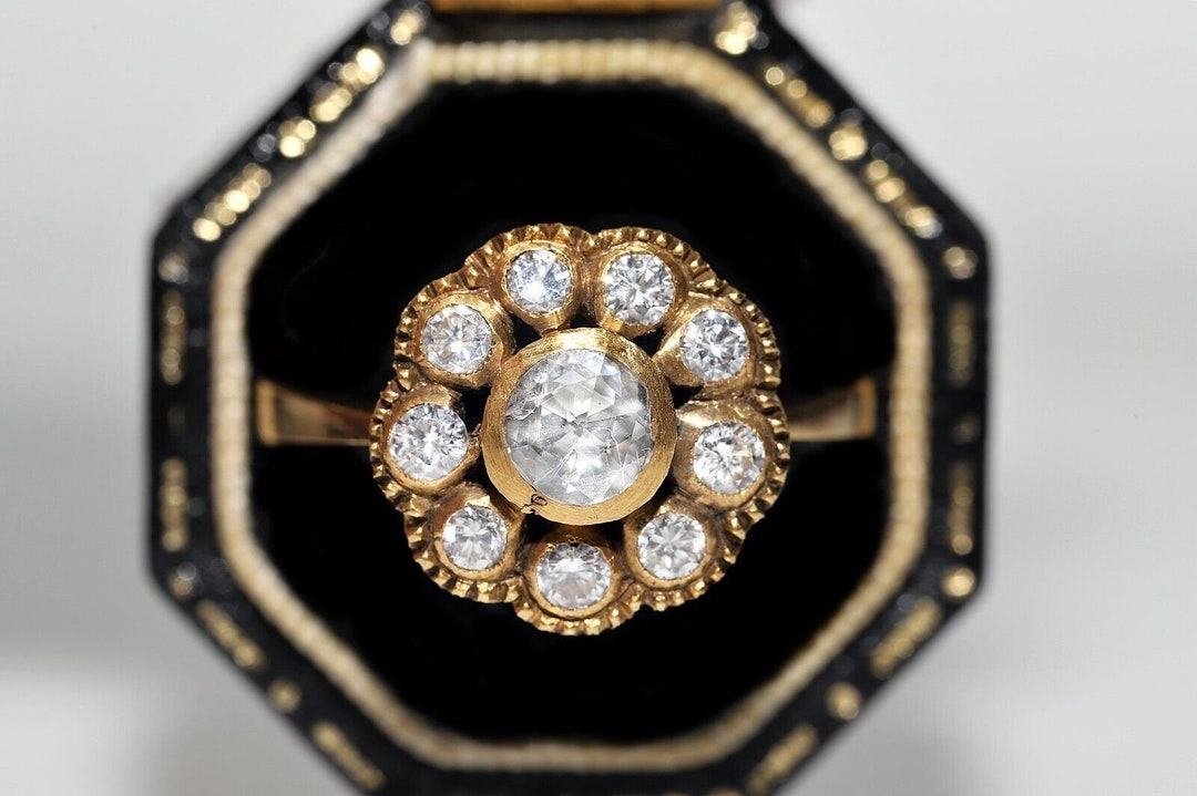 Vintage Circa 1990s 18k Gold Natural Diamond Decorated Cocktail Ring - Etsy