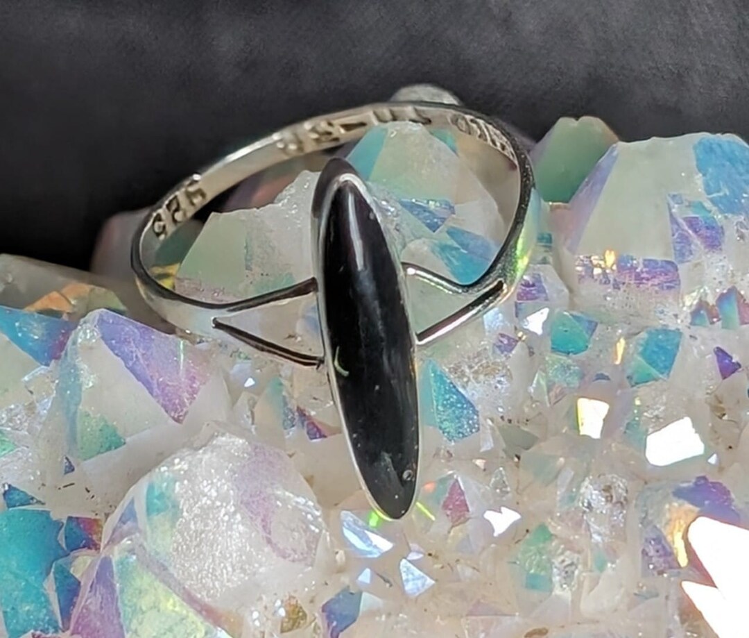 Delicate Black Stone Ring - Etsy