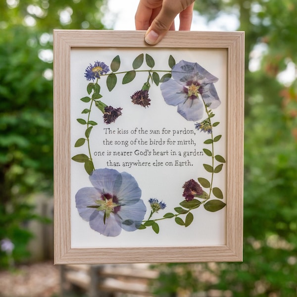 Symmetrical Daisy Pressed Flower Frame Pressed Flower Art Botanical ...