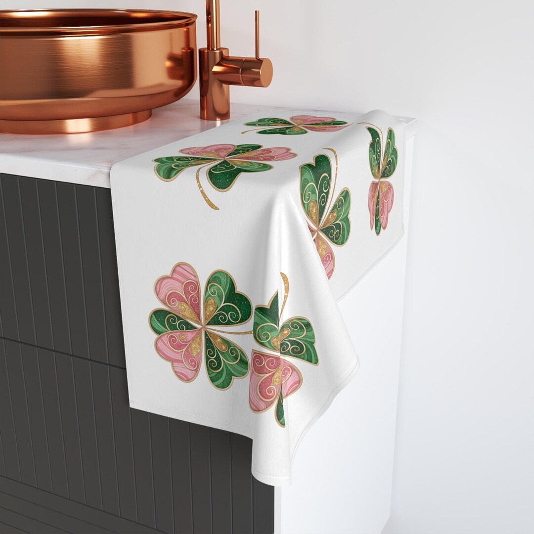 St. Patricks Day Hand Towel, Luck of the Irish Hand Towel, Clover Hand ...