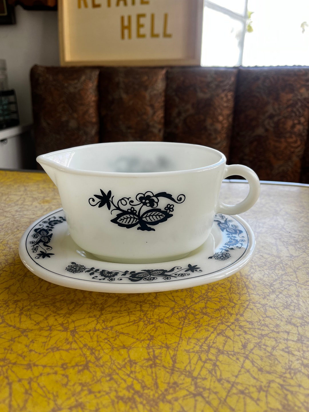 1970s Pyrex/corning Gravy Boat & Sauce Tray in old Town Colorway - Etsy