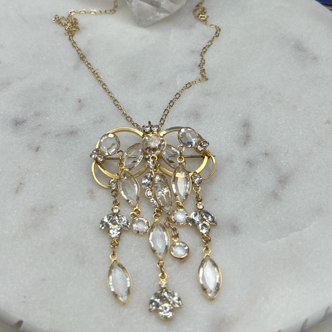 Vintage MCM Sparkling Glass Chandelier Chatelaine Pendant Brooch Peanut ...