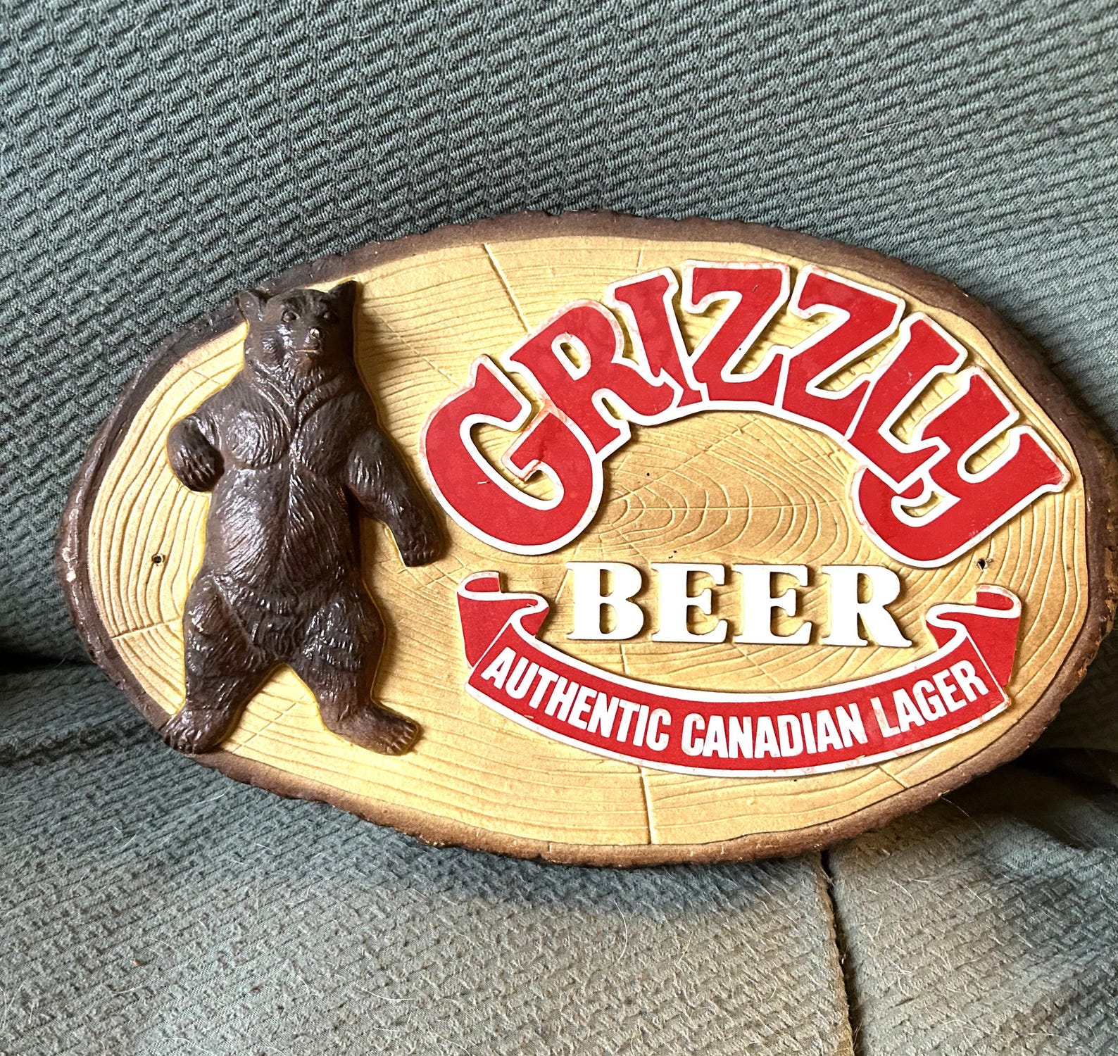 Vintage Bar Grizzly Beer Canadian Lager Bear Plastic Wall Sign - Etsy