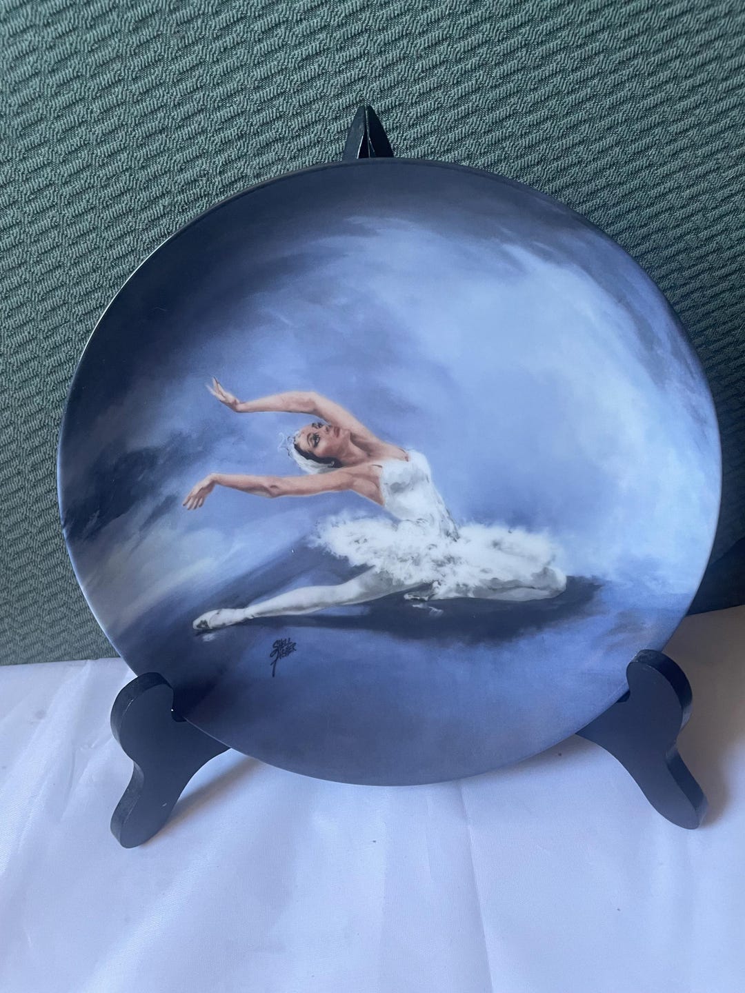 1983 Pemberton & Oaks Swan Lakes Collector Plate the Dying Swan by Shell Fisher - Etsy