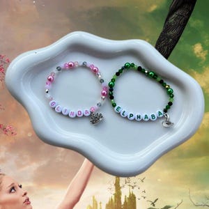 Wicked Glinda / Elphaba Matching Friendship Bracelets - Etsy