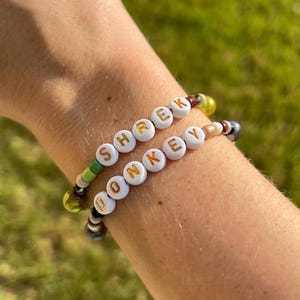 Shrek and Donkey BFF Handmade Beaded Bracelets - Etsy