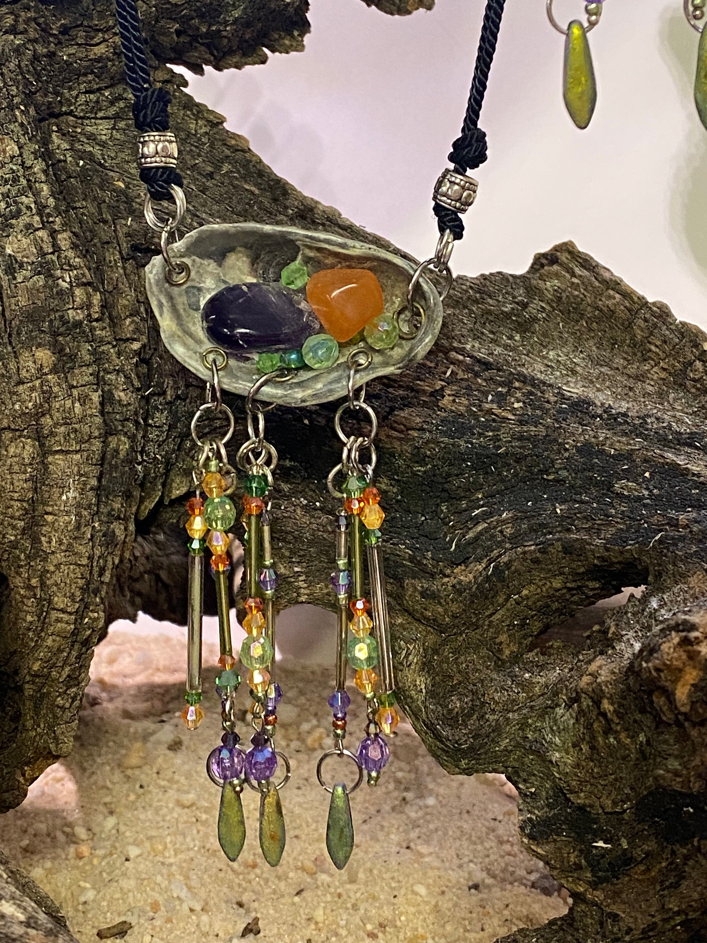 Oyster Shell Pendant and Earring Set With Carnelian and Amethyst ...