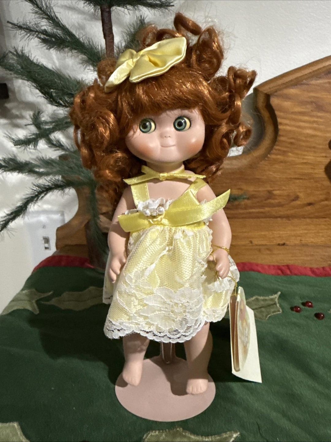 VTG Dolly Dingle Doll Diamond Bump by Goebel COA 91/500 9” Big Eyes Red ...