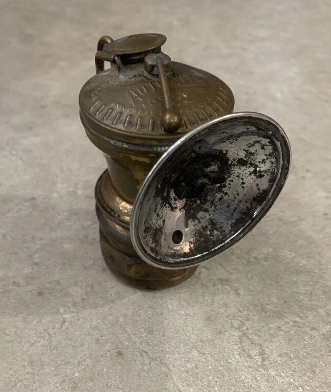 Antique Universal Lamp Co. Auto-lite Miner's Lantern Carbide Helmet ...
