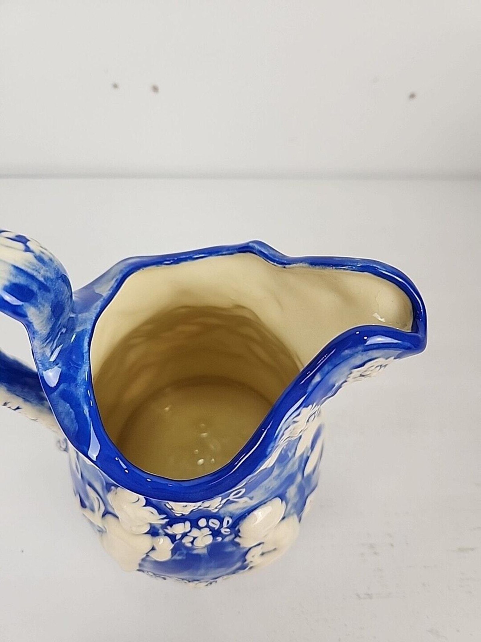Vtg Blue and White Cherub Vase Pitcher Handpainted Glossed Shabby Chic ...