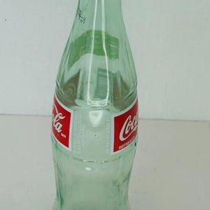 Coke Coca-cola Green Glass Soda Bottle 16 Oz Red White Label Mexico - Etsy