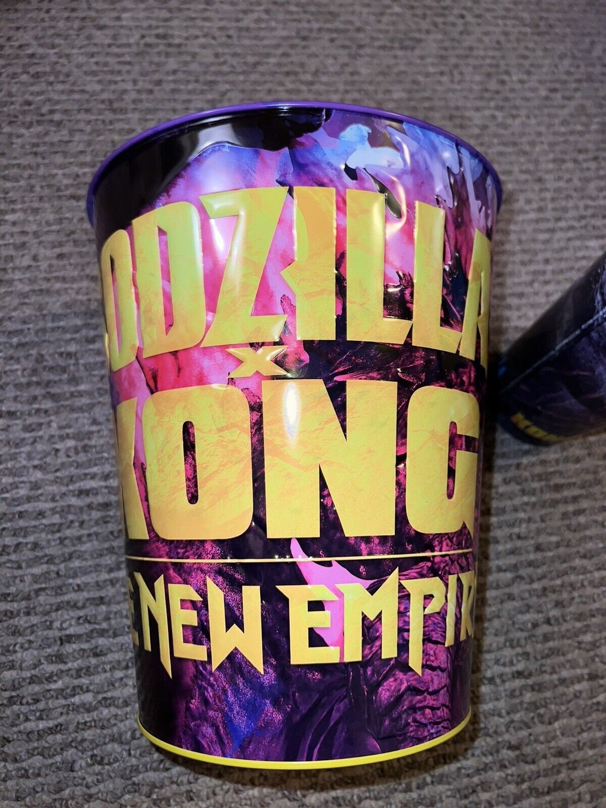 Godzilla X Kong New Empire Exclusive Regal Popcorn Bucket, Cup ...