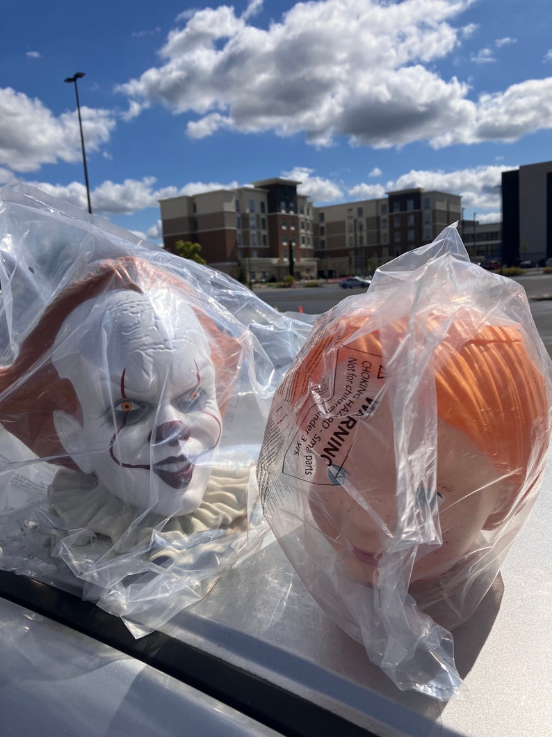 Pennywise and Chucky Popcorn Buckets & Cups - Etsy