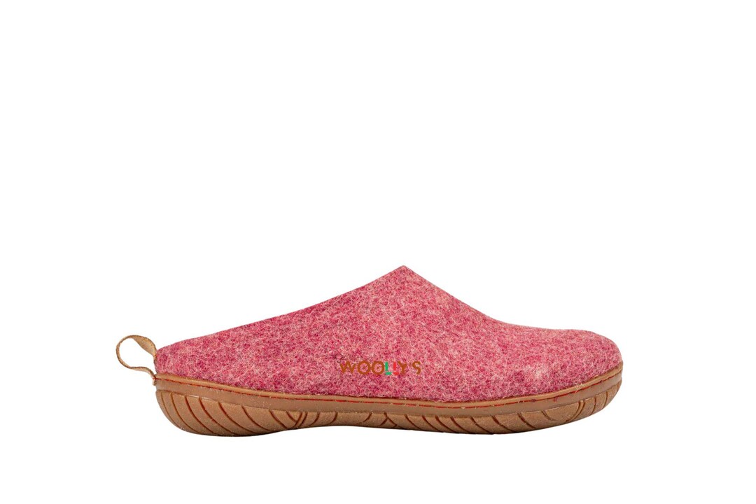 Cherry Pink Outdoor Open Heel Slippers With Rubber Sole - Artisan ...