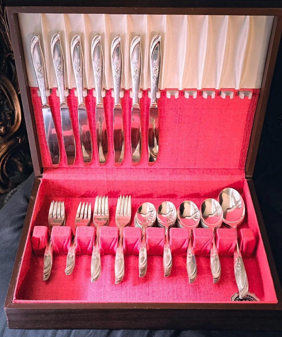 Supreme Silver Plate Random Rose Pattern Set of 42 Pieces Sterling ...