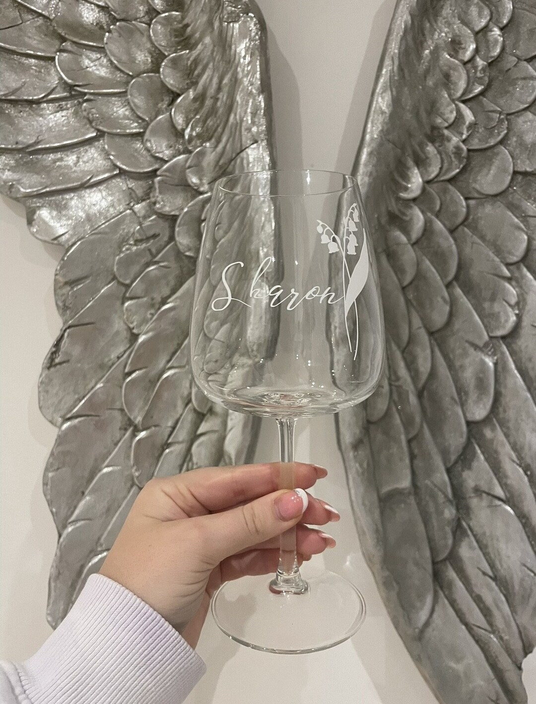 Personalised Wine Glass, Name and Birth Flower, Custom Wine Glass, Gift ...