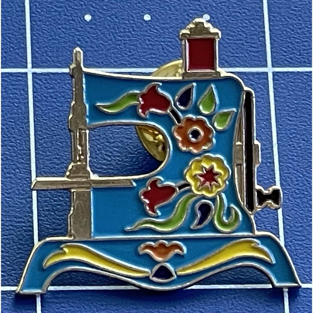 Vintage Clotilde Blue Enamel Sewing Machine Brooch Pin Hat Lapel 1940 ...