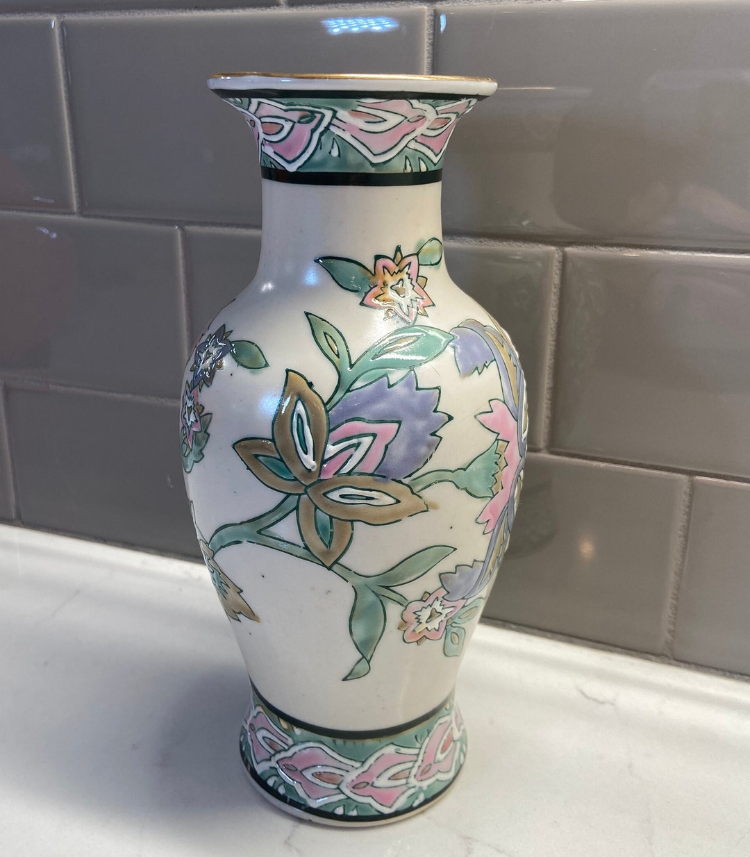 Vintage Asian Textured Floral Motif Porcelain Vase Pastel Colors Round ...