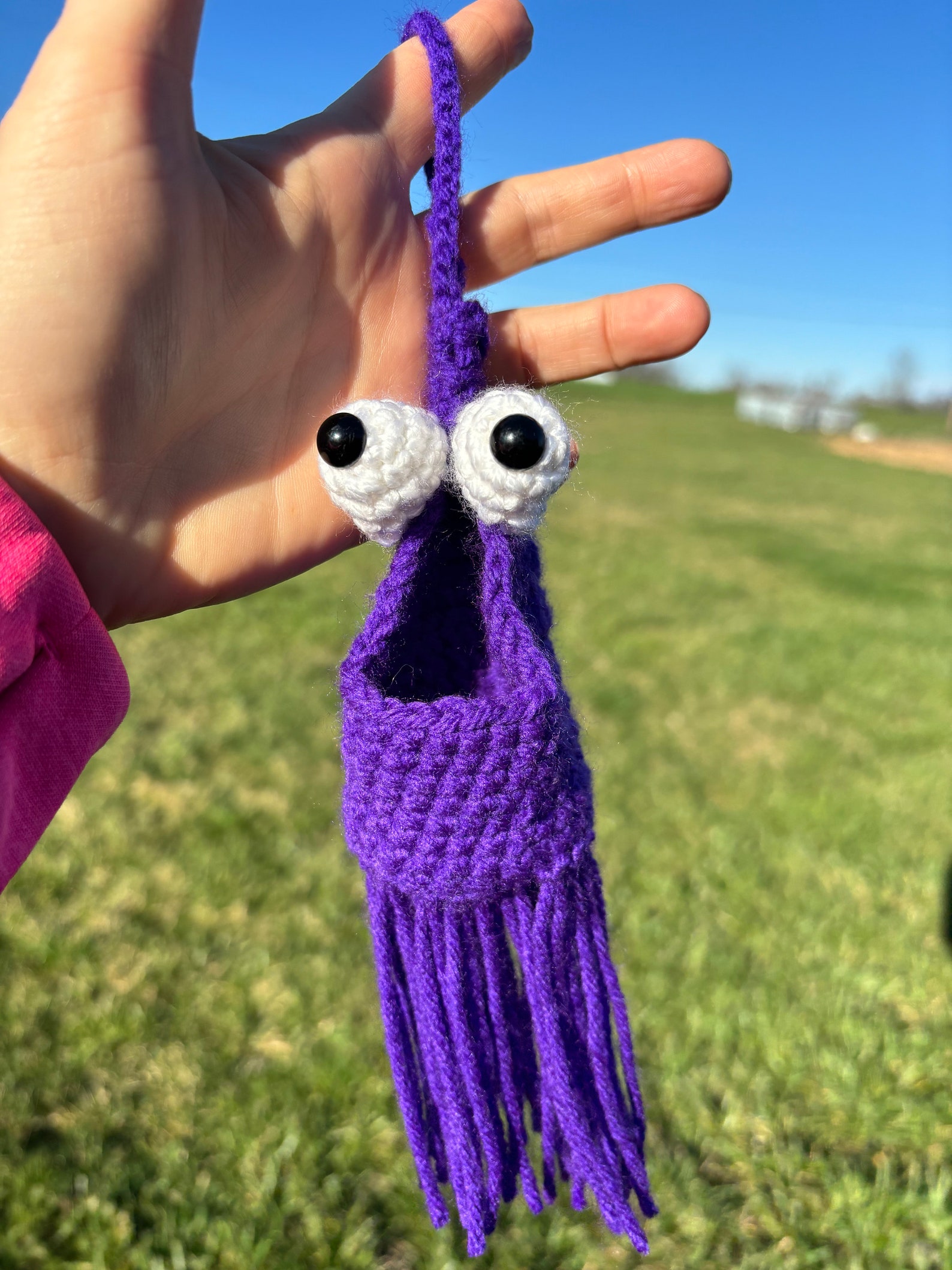 Mini Yip Yip Hanger - Etsy