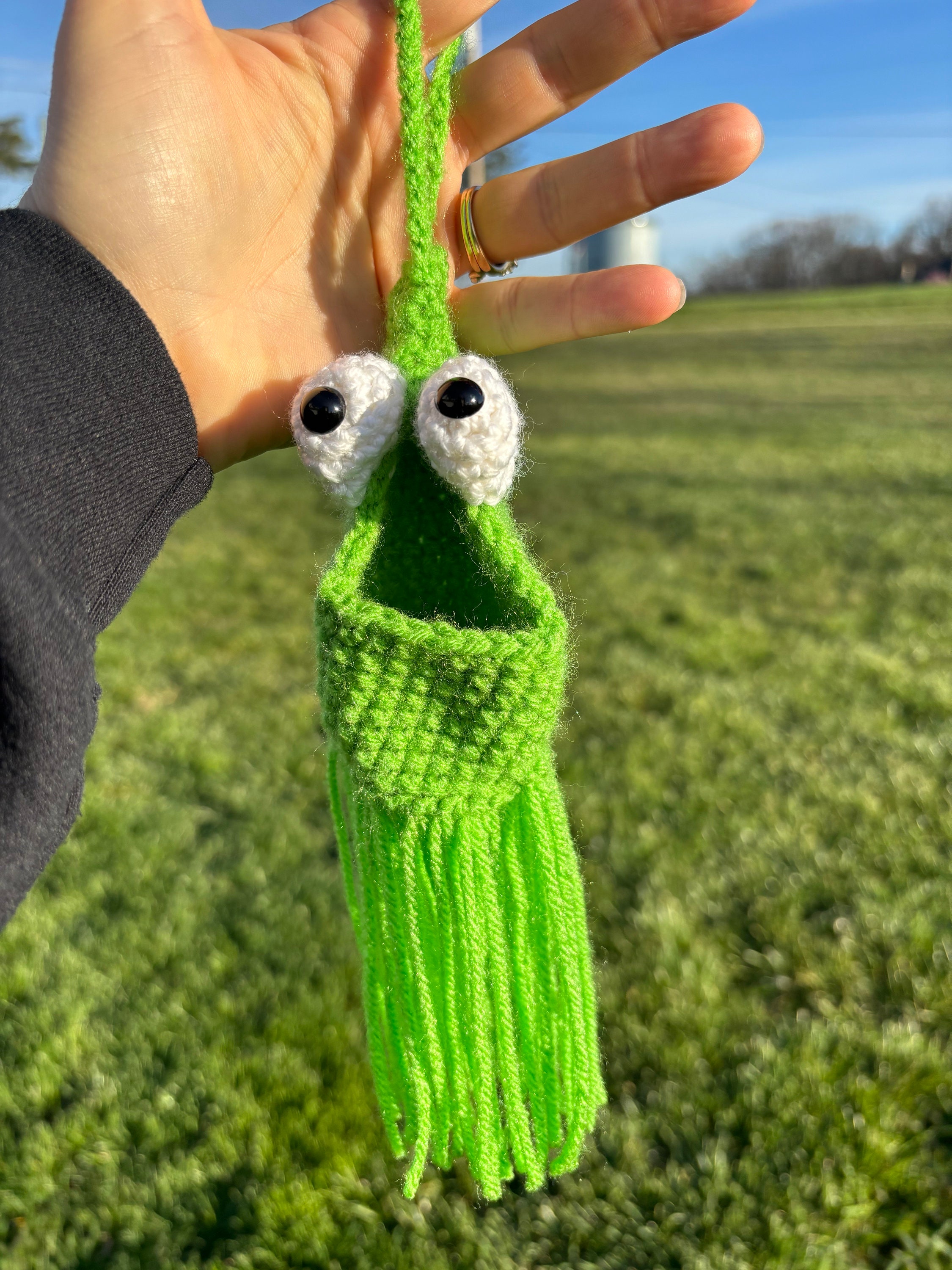 Mini Yip Yip Hanger - Etsy