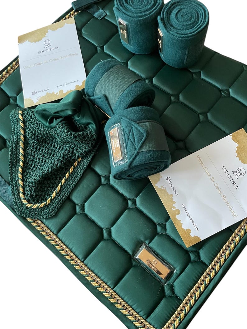 Saddlepad | Dressage Set | Matching Horseoutfit | Green Gold Crystal - Etsy