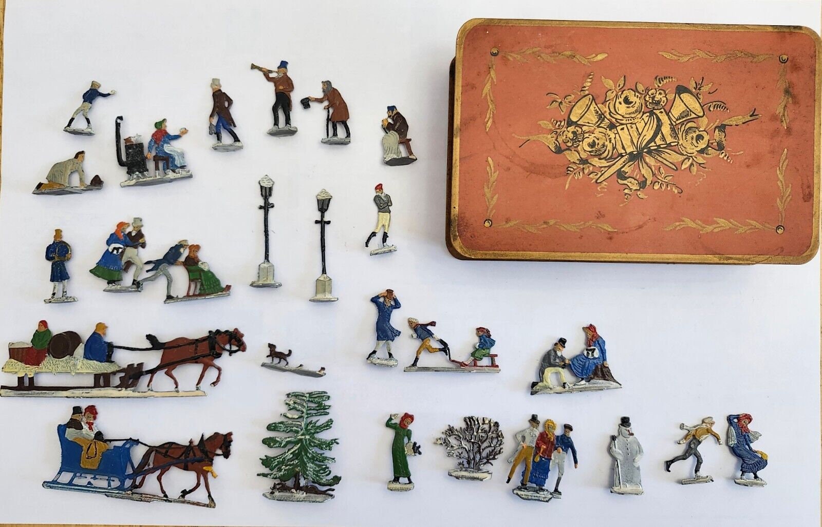Vintage Heinrichsen German Flat Hand Painted Lead Figures 26 Piece Lot ...