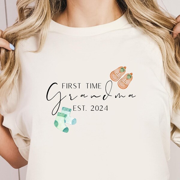 First Time Grandma Tshirt - Etsy