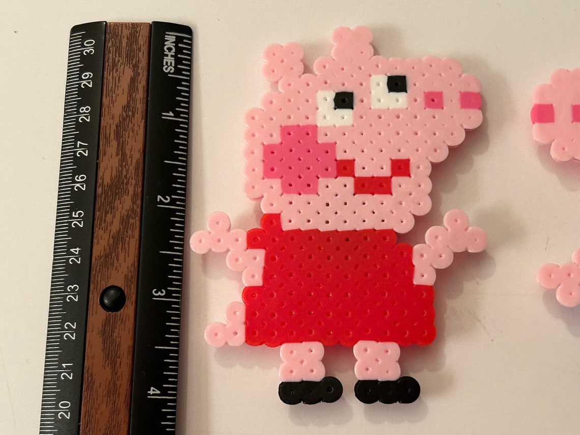 Peppa Pig Perler Bead Magnets Set of 2 - Etsy
