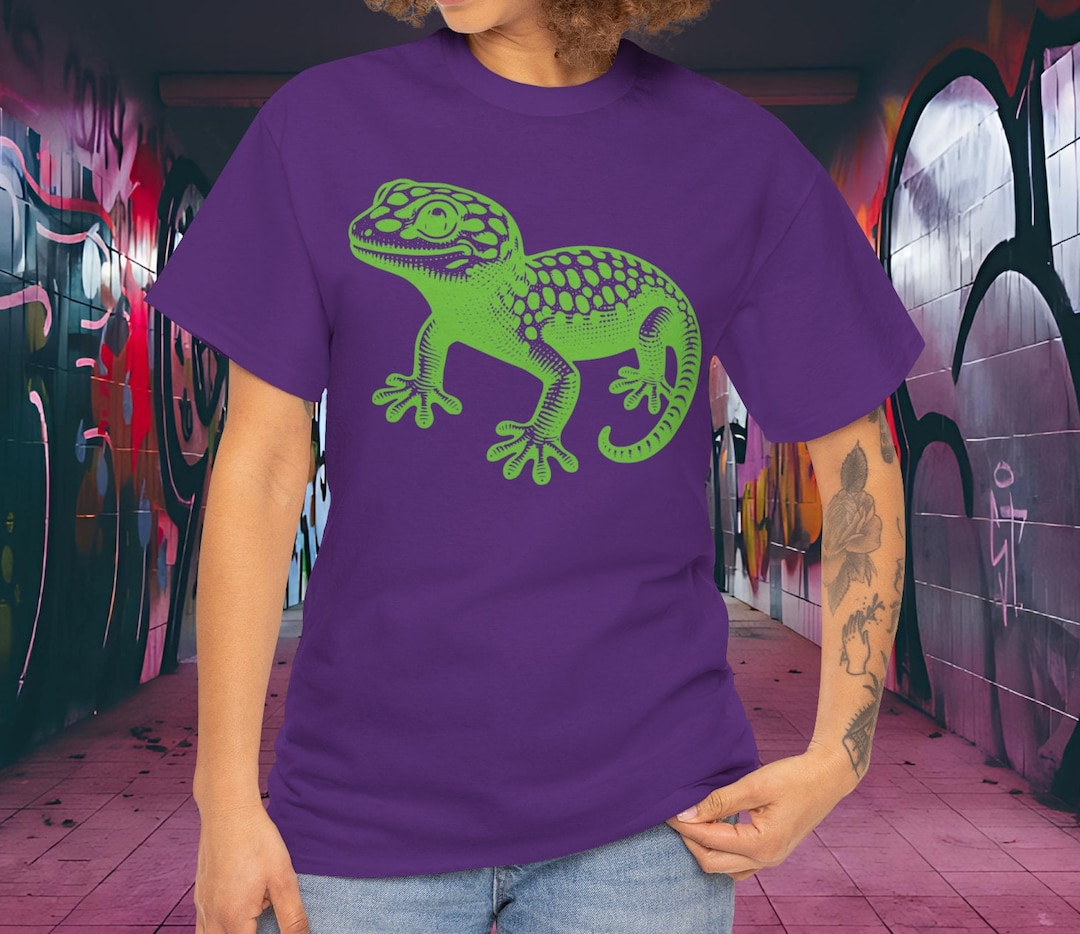 T-shirt, Green Gecko, Giant Gecko, Vintage, Unisex, Gecko T-shirt - Etsy