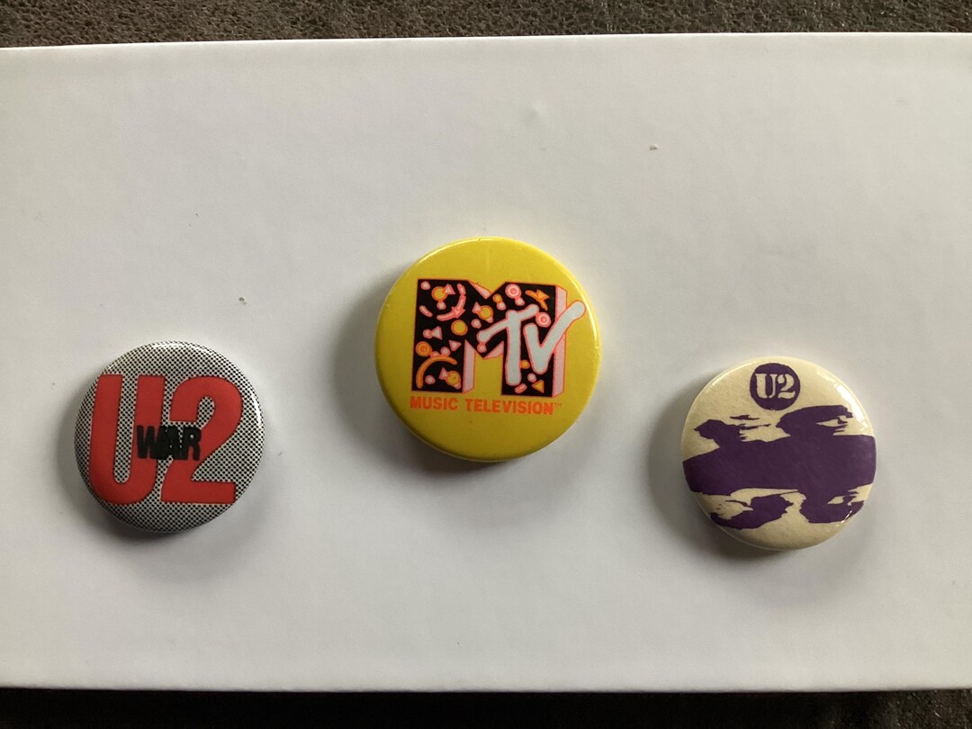Vintage U2 and MTV Pins 1980’s - Etsy