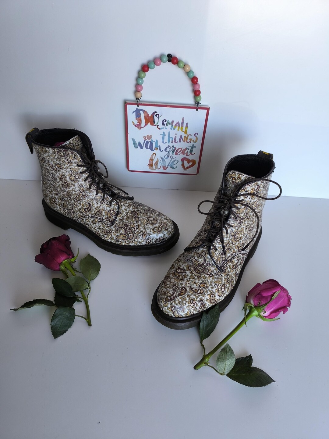 Dr Martens 1460 8 Eye Hole Jeffrey Paisley Brown Boots UK6 EU39 US8 - Etsy