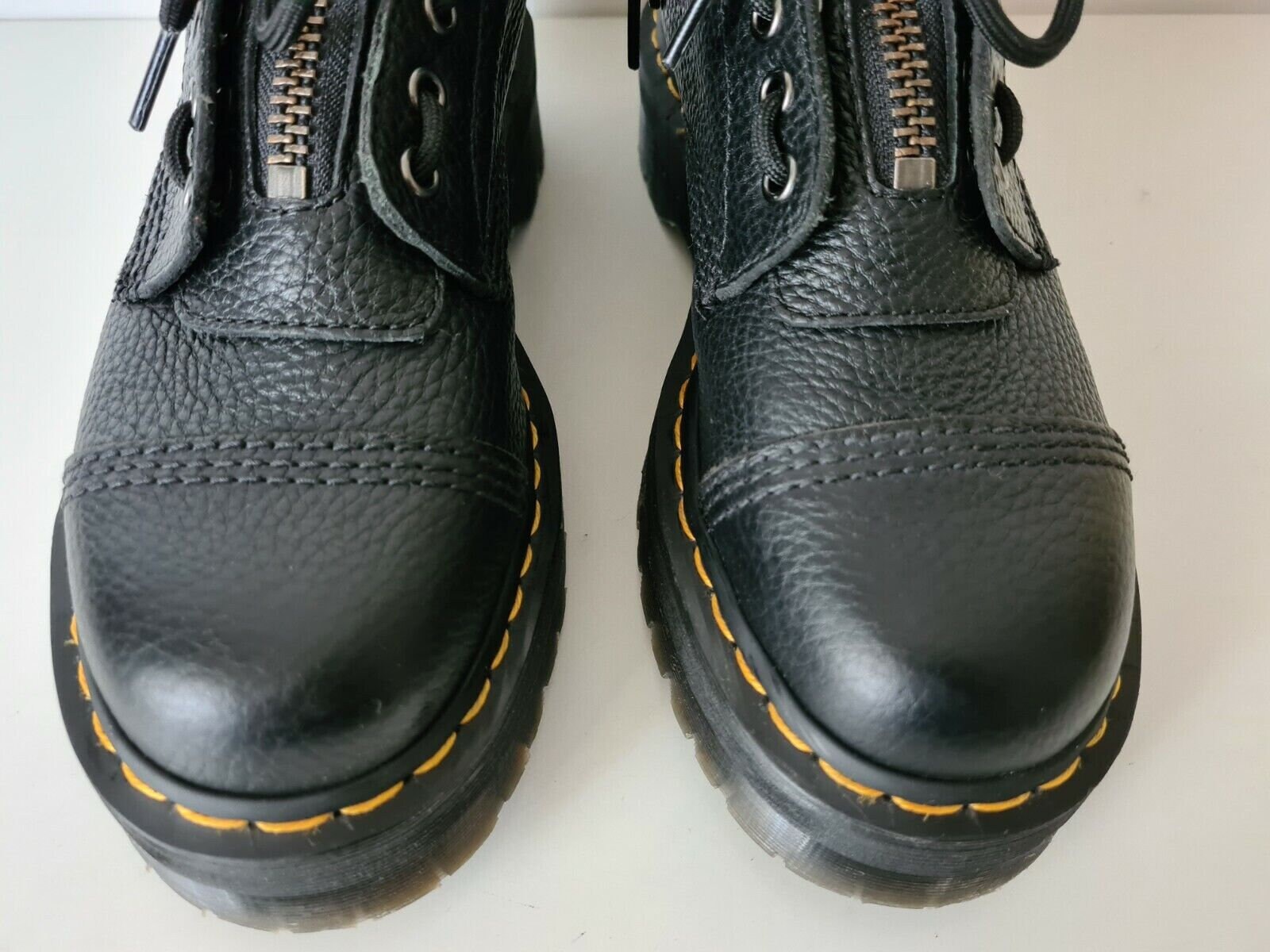 Dr Martens Sinclair Black Platform Jadon Aggy Quad Sole Dr Martens Sinclair Black Platform Jadon Aggy Quad Sole