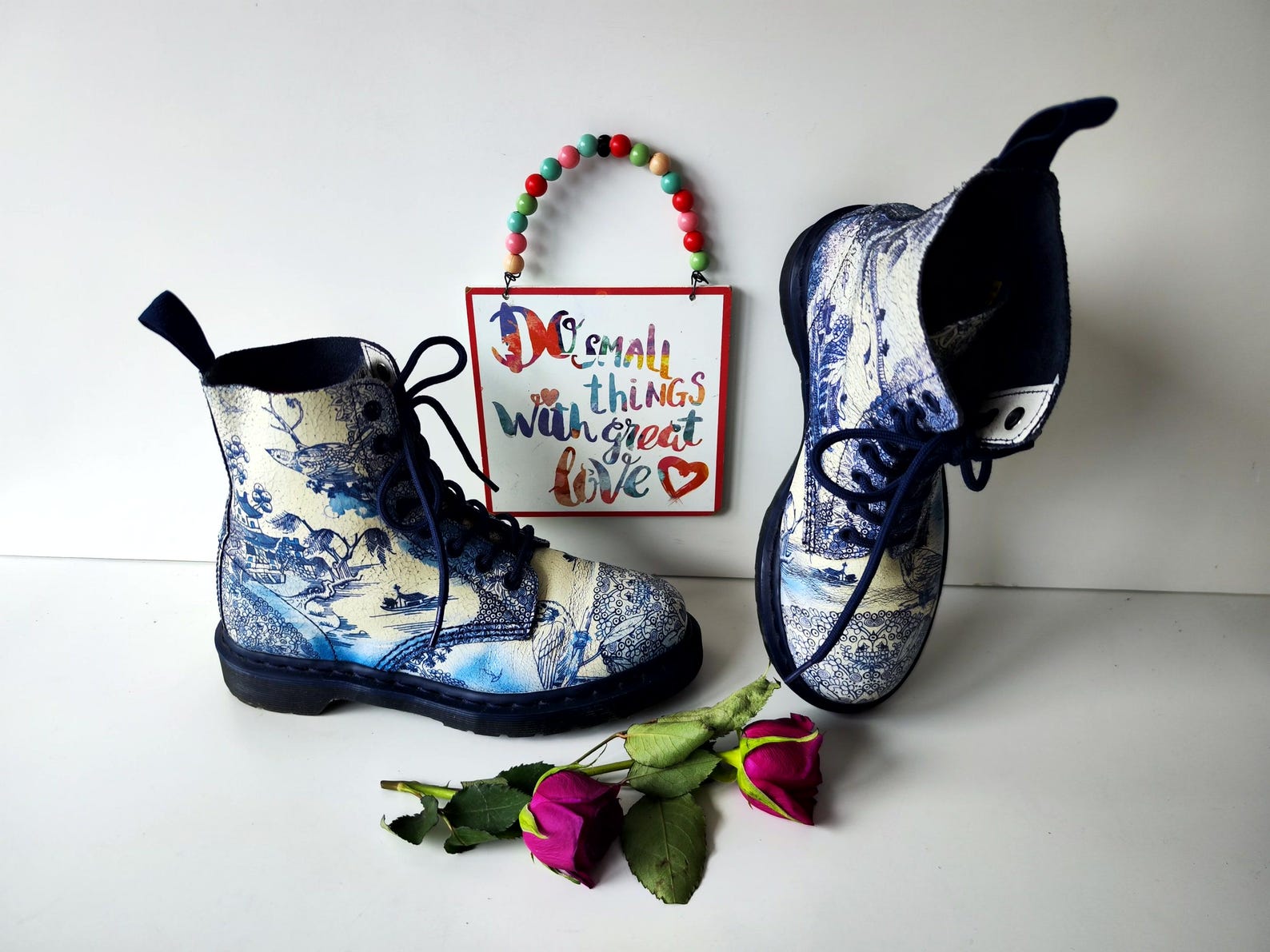 Dr Doc Martens 1460 8 Eye Willow China Plate Porcelain Suede UK5 EU38 ...
