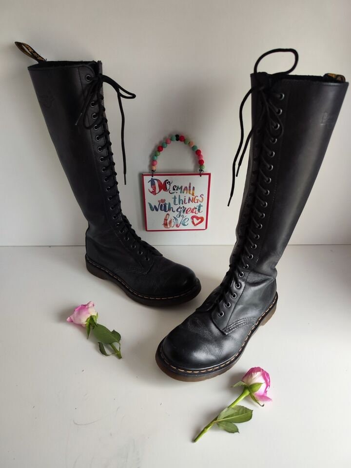Dr Martens 20 Hole 1b60 Zip Black Leather Boots Tall Knee High UK7 EU41 US9 - Etsy