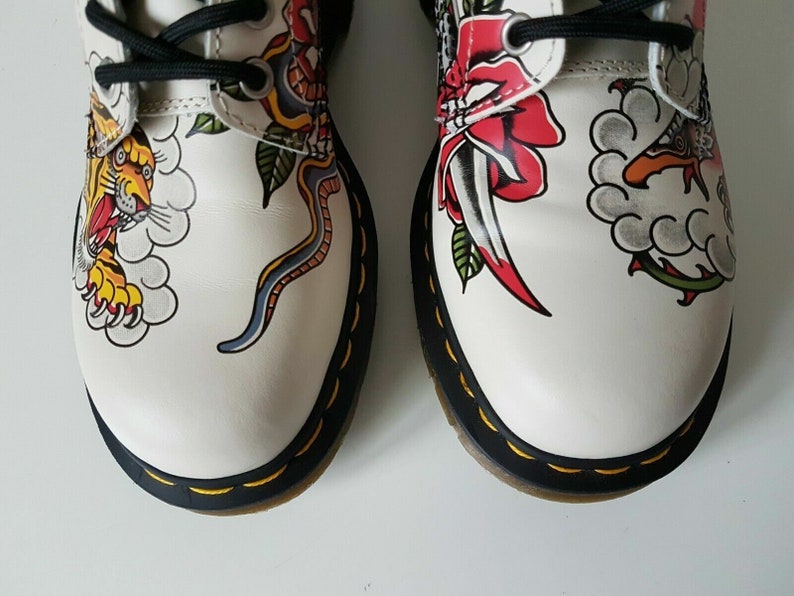 Dr Martens X Grez 1460 Backhand Tattoo White Leather 8 Eye Boots UK 6 ...