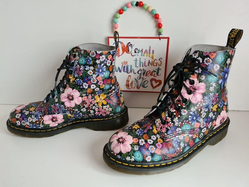 Dr Martens 1460 Pascal WL Flowers Floral Wanderlust 8 Hole Boots UK9 ...